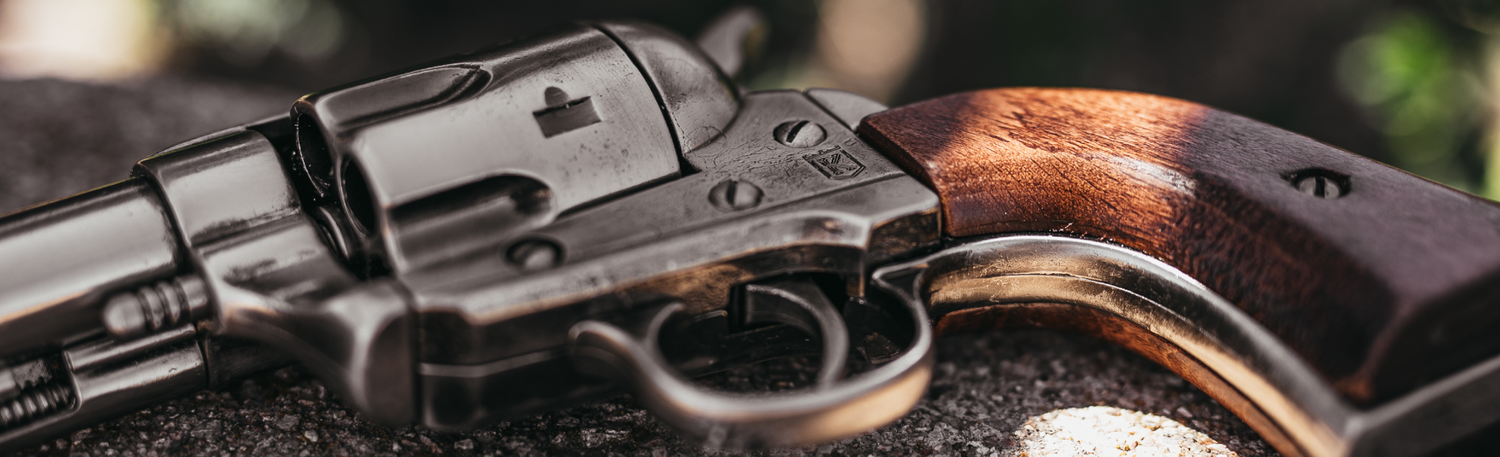 Replica Guns & Swords, PCP Air Rifles & BB Guns | The Armory – Armory.net